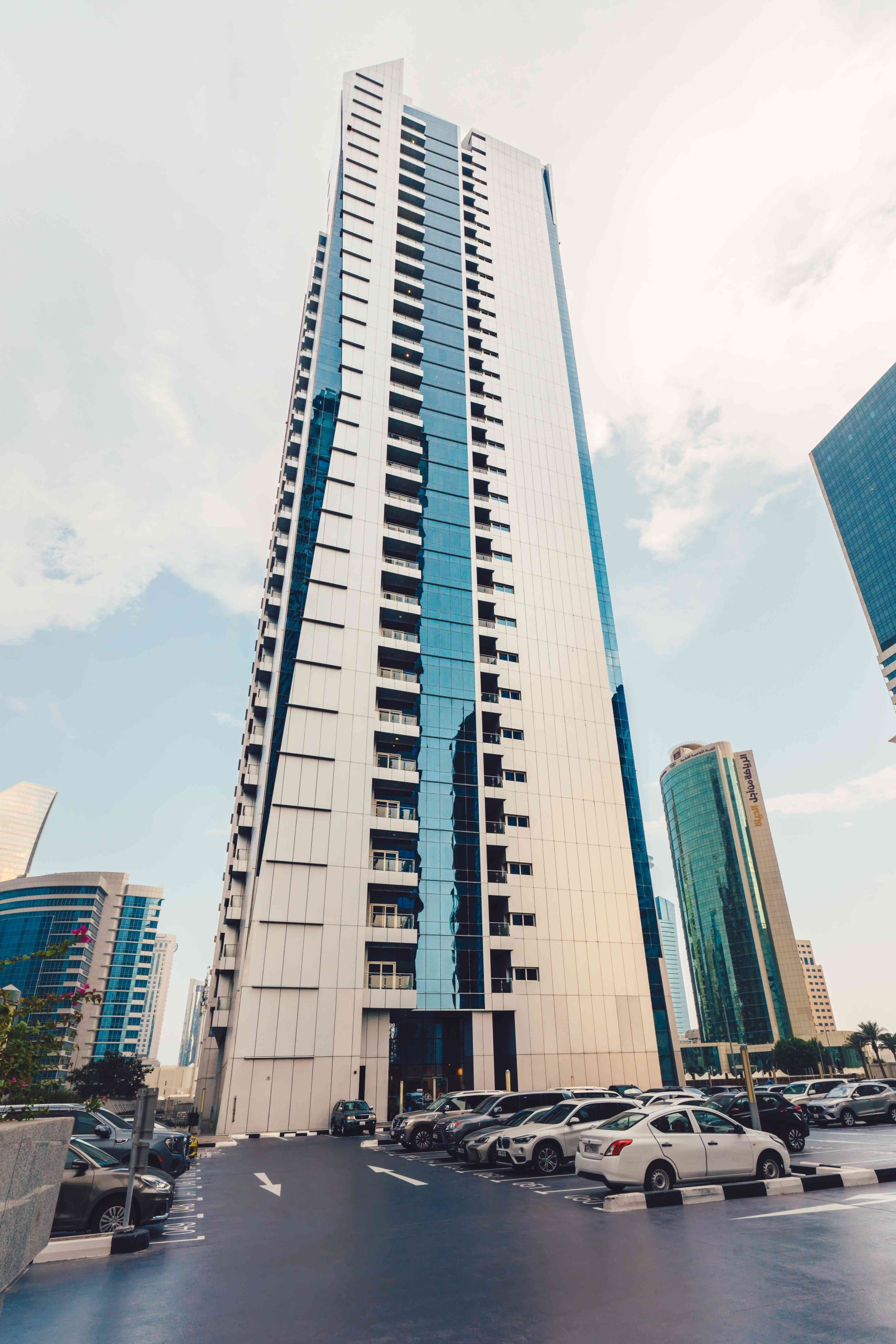 3-Bedroom Apartment - Al Jazi Real Estate